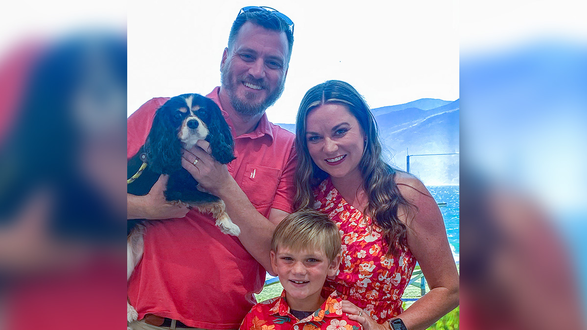 About Dr. Gillespie - Frankford Animal Clinic